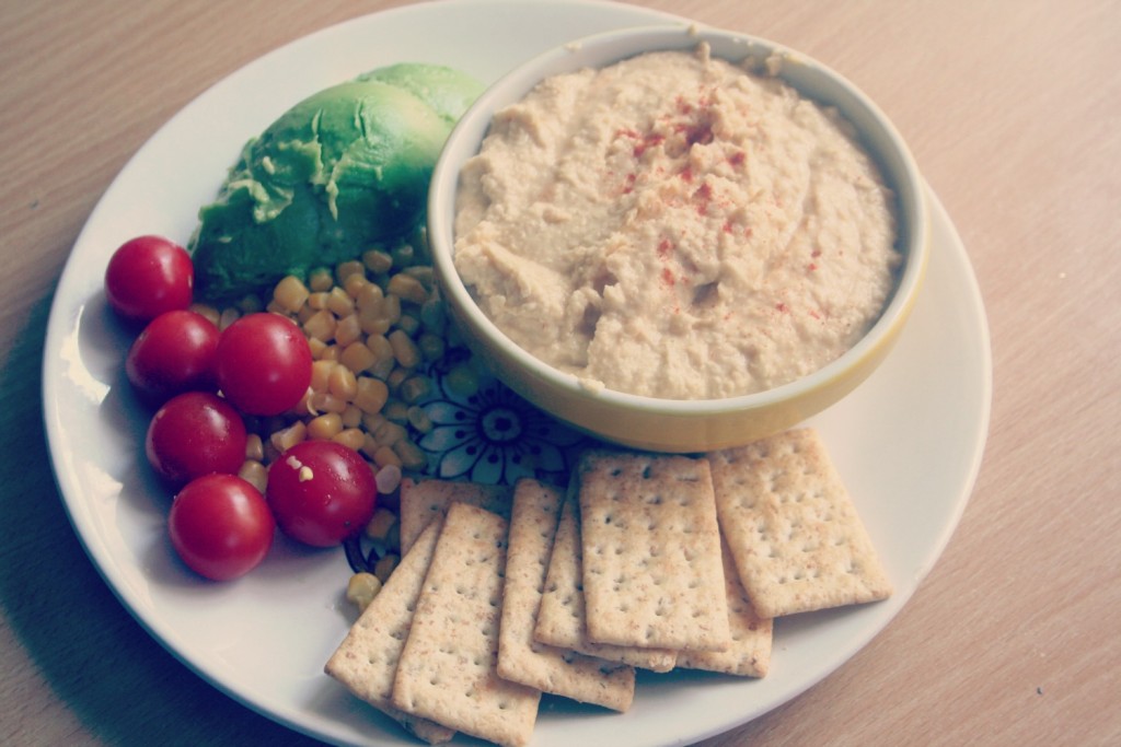 Homemade Humous - Polly Jemima